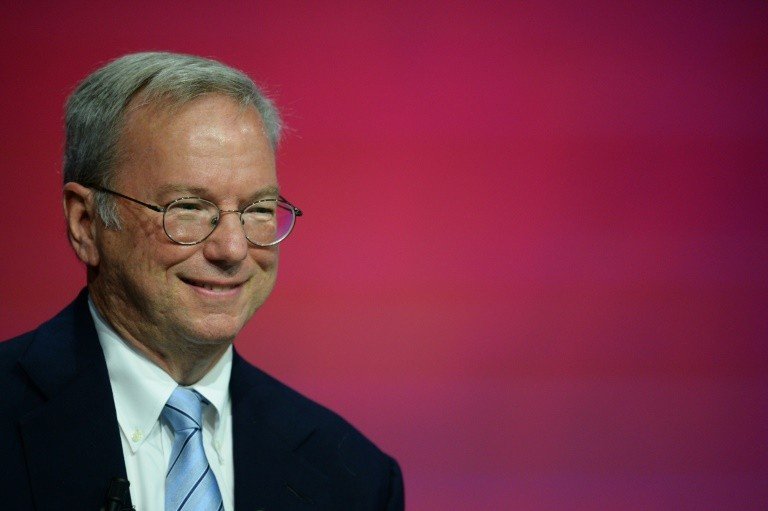 “Eu estava errado”, diz Eric Schmidt, CEO da Alphabet, sobre ...