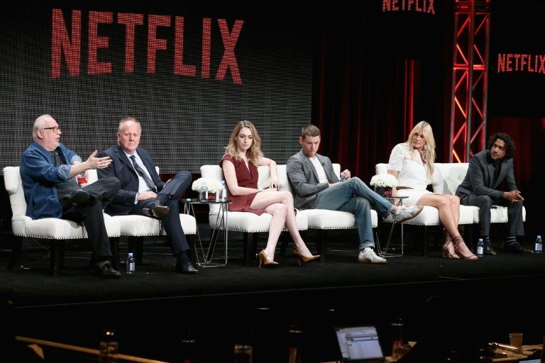 Criadores de “Matrix” retornam com a ambiciosa 2ª temporada de “Sense8 ...