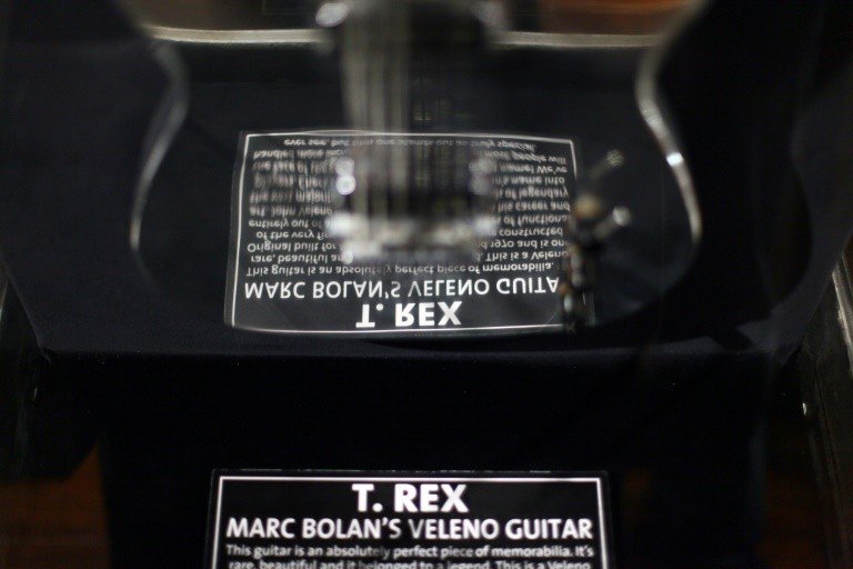 Filho de Marc Bolan processa Sony por usar ‘Debora’ sem permissão ...