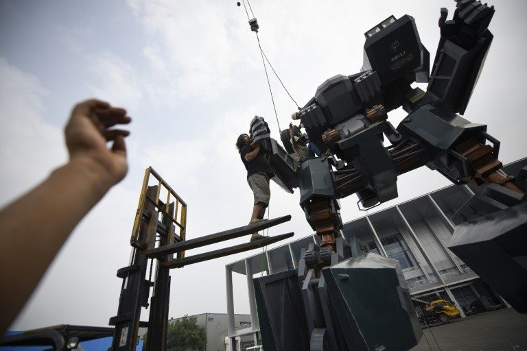 Artistas da robótica criam ‘Transformers’ verdadeiros - ISTOÉ Independente