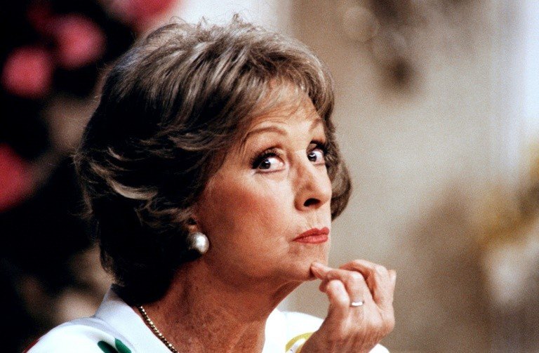 Atriz francesa Danielle Darrieux morre aos 100 anos - ISTOÉ Independente
