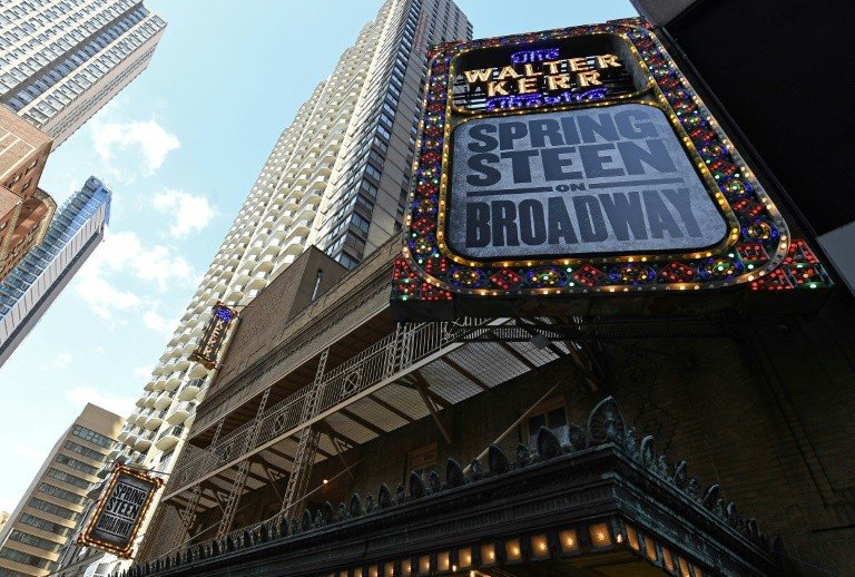 Bruce Springsteen estende seu show na Broadway até fim do ano - ISTOÉ ... Bruce Springsteen estende seu show na Broadway até fim do ano - ISTOÉ ...