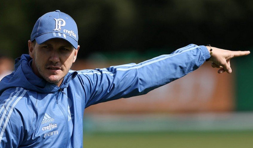 Auxiliar Paulo Turra vai manter ‘estilo Felipão’ no jogo diante do ...