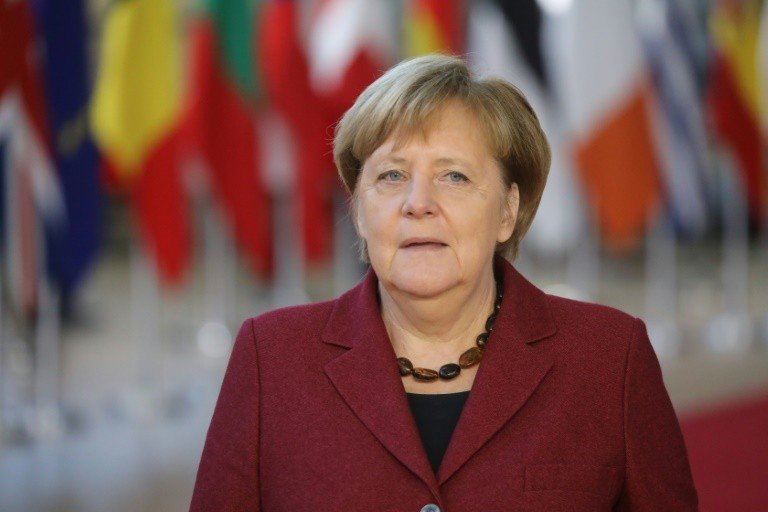 Merkel: Alemanha quer assumir mais responsabilidades no mundo - ISTOÉ ...