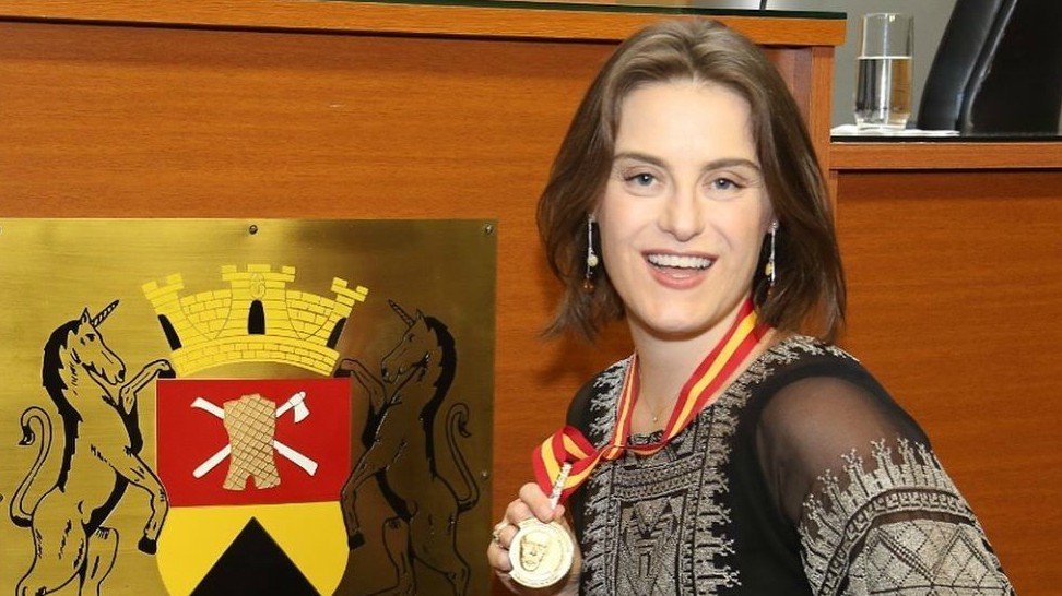 Alessandra Maestrini sobre bissexualidade: “Teria me assumido antes ...