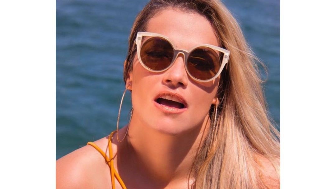 Fani Pacheco posta foto de época plus size e reflete sobre ...