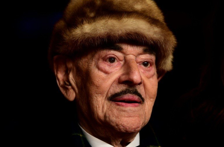 Morre aos 100 anos Artur Brauner, memória cinematográfica do Holocausto ...