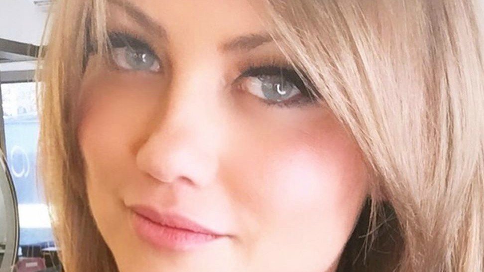 Ellen Rocche surpreende fãs e surge com novo visual. Veja fotos!