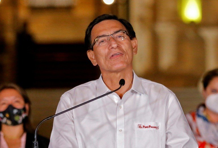 Manuel Merino assume como terceiro presidente do Peru desde 2016 ...