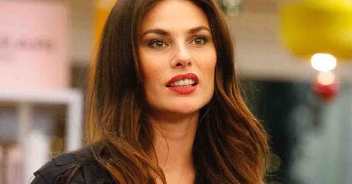 Brasileira Dayane Mello é a primeira finalista do Big Brother italiano ...