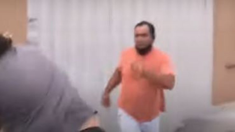 Assista: Presidente da Câmara Municipal de Cajuru é preso após trocar ...