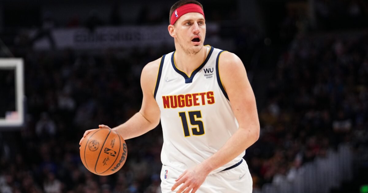 Jokic celebra marca histórica na NBA e vira favorito a MVP; confira ...