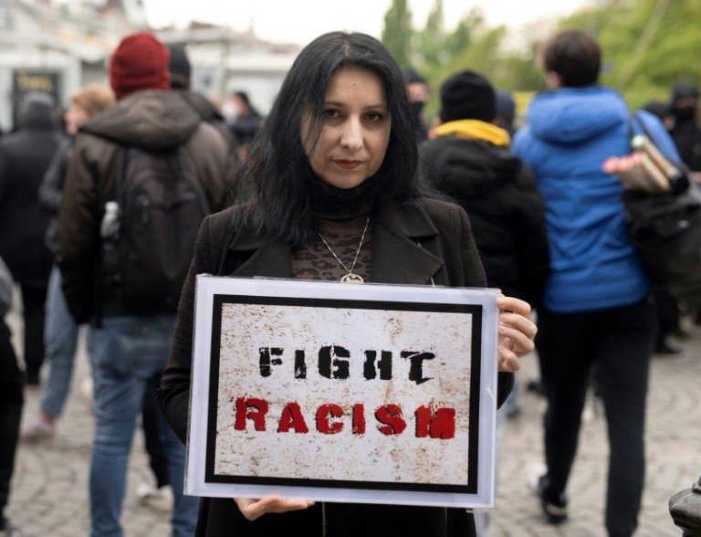 Rússia mantém perseguição a chechenos na Europa 20 anos depois da ...