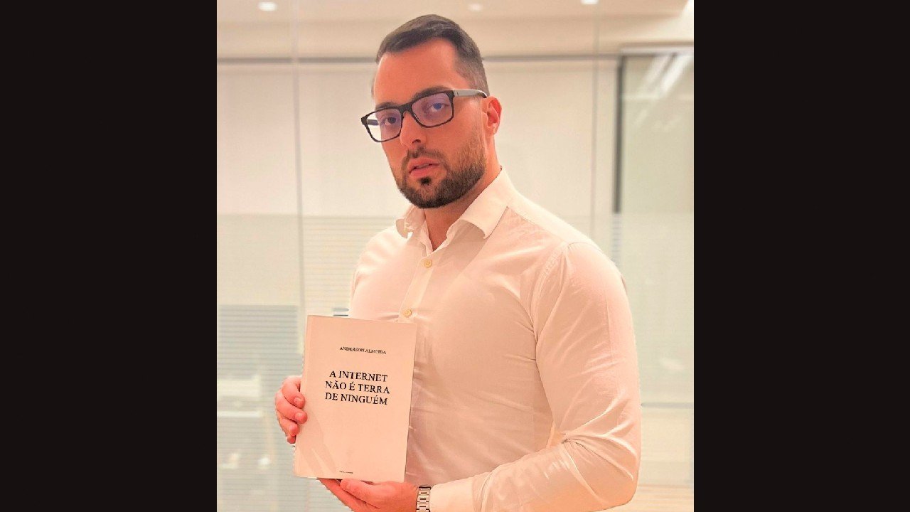 Com investimento próprio, escritor Anderson Almeida lança ‘A internet ...