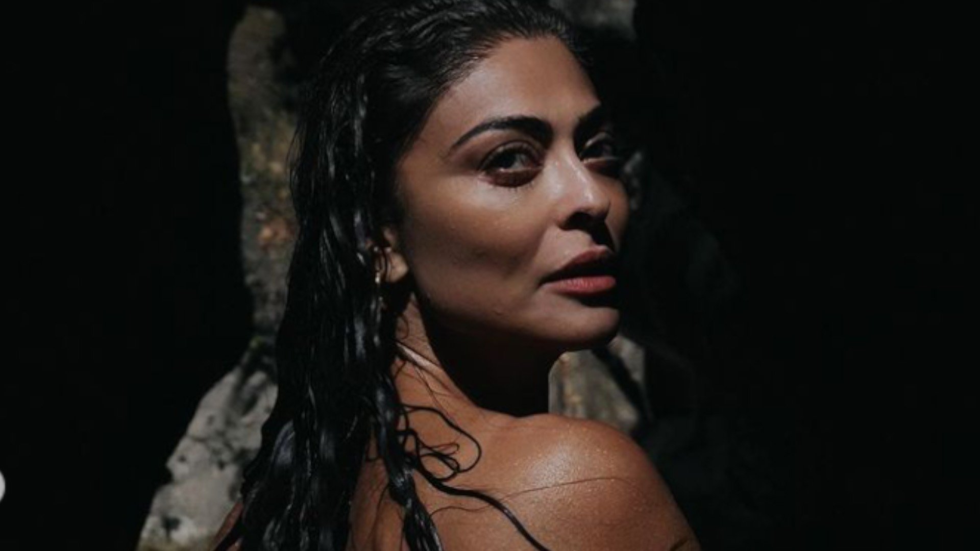 Juliana Paes posa de topless em ensaio na Chapada dos Veadeiros - ISTOÉ ...