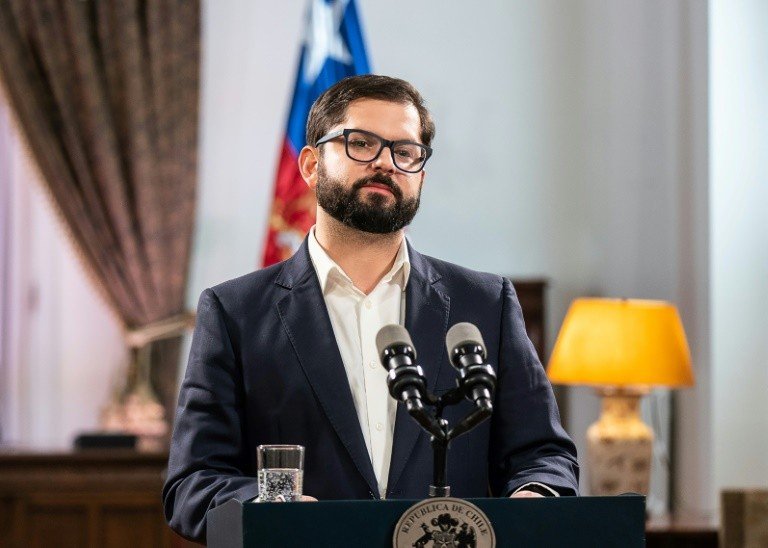 Boric inicia diálogos para traçar novo caminho constitucional no Chile ...
