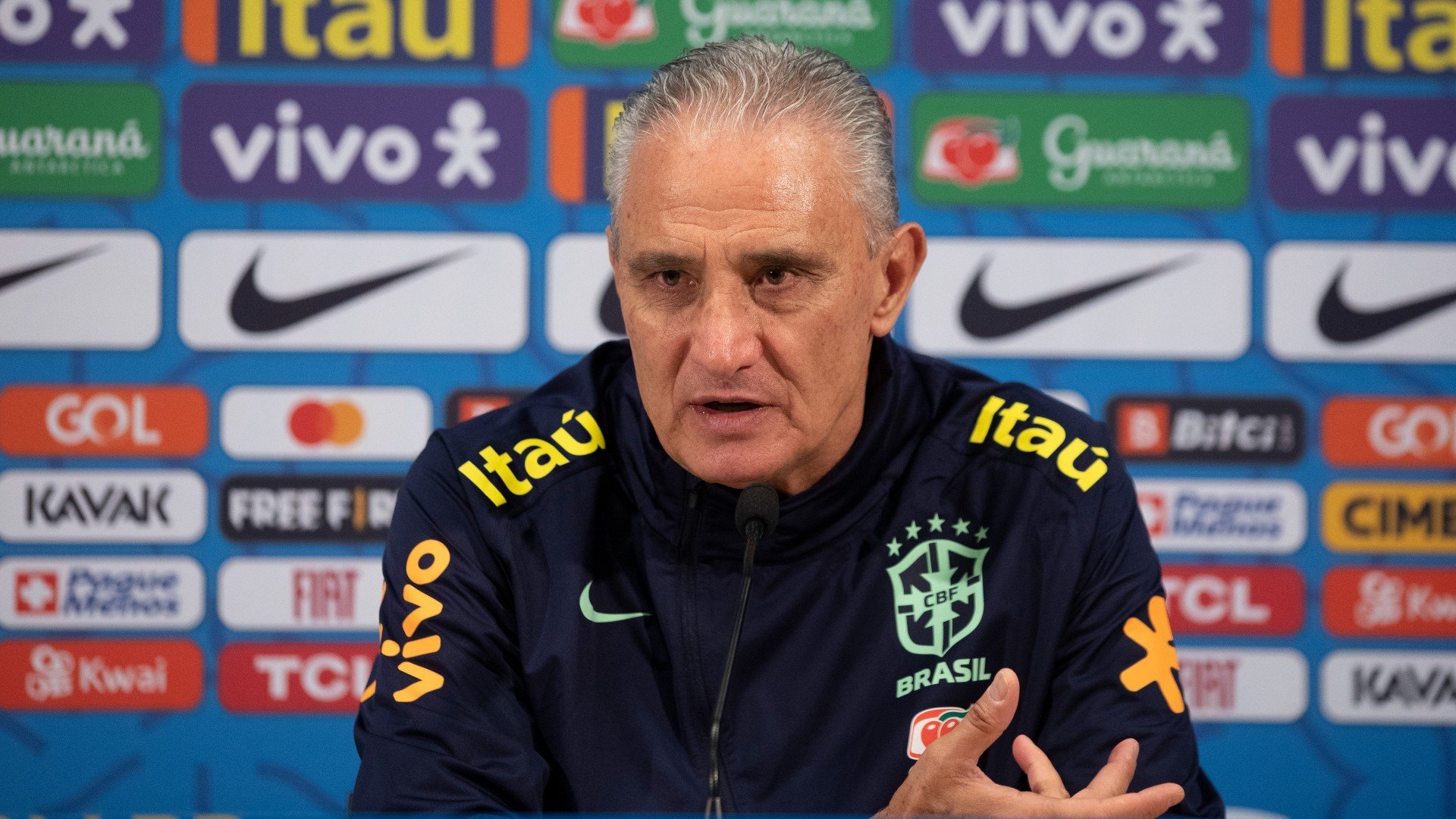Tite convoca pessoalmente a torcida verde-amarela - ISTOÉ Independente
