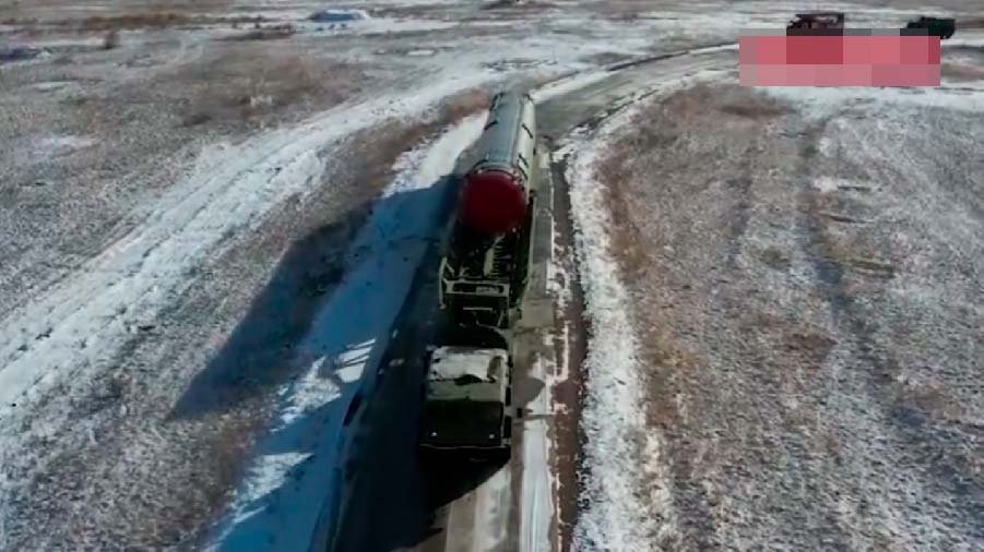 VÍDEO: Novo míssil hipersônico Avangard é implementado no regimento de ...