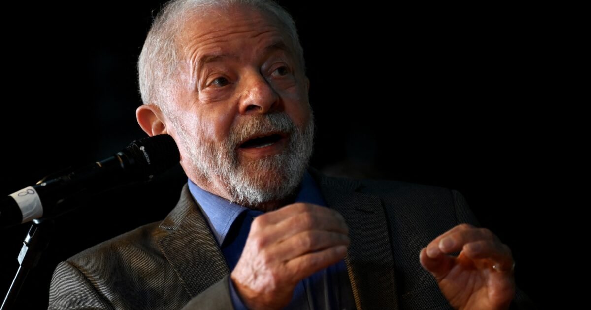 A pressão do Centrão e a escolha do terno da posse de Lula - ISTOÉ Independente