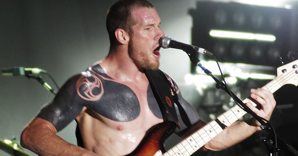 Tim Commerford, baixista do Rage Against The Machine, revela ...