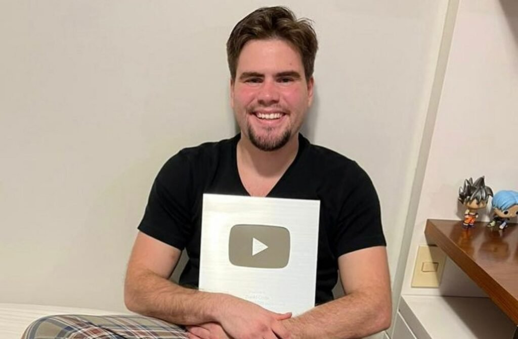 EAD no Brasil: Guilherme Grillo explica como modalidade se consolidou após pandemia - ISTOÉ ...