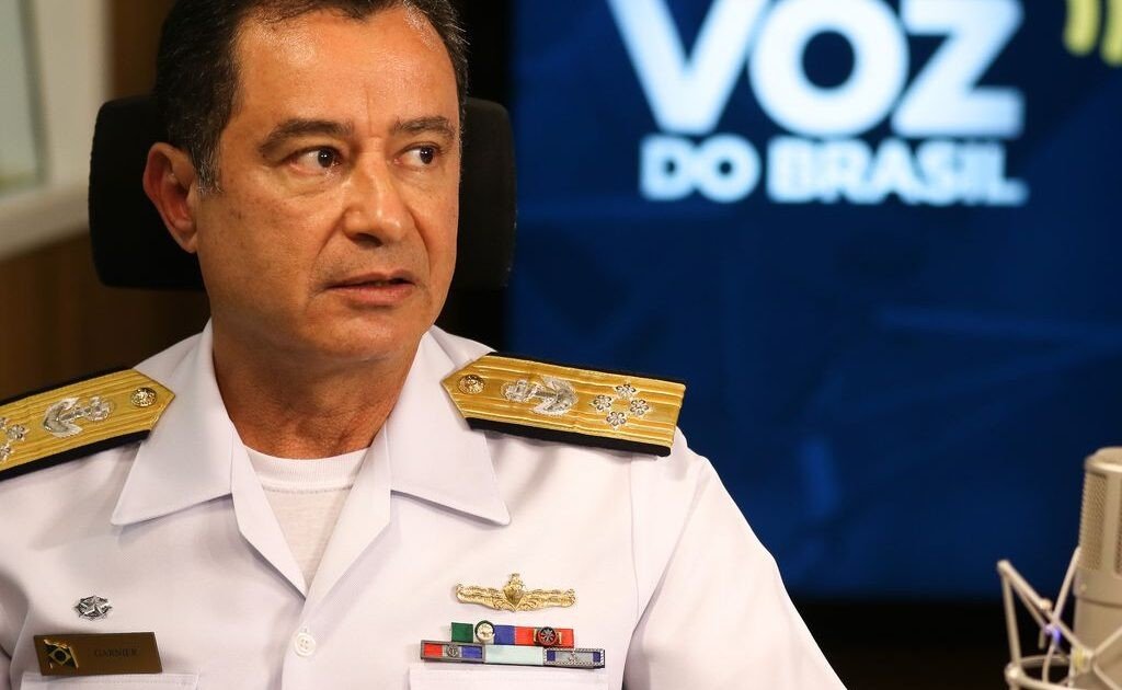 Isolado após revelação de Cid, almirante Garnier dizia que Forças eram ...