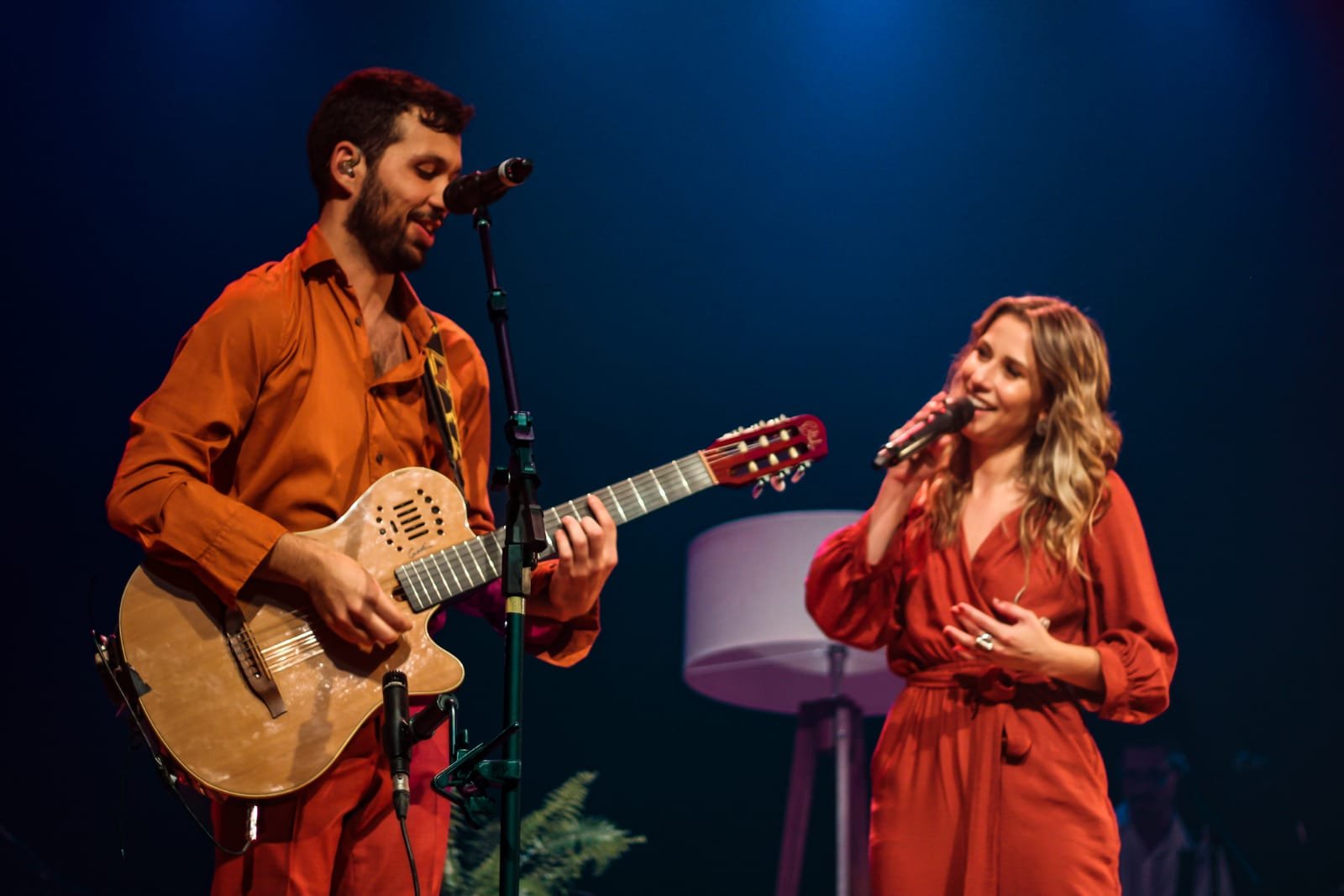 Duo Dudalu fala sobre o lançamento de nova versão de ‘Flagra’, de Rita ...