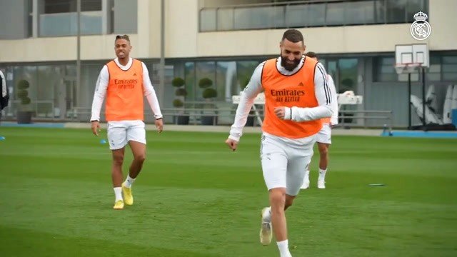 Benzema dá show em treino do Real Madrid - ISTOÉ Independente