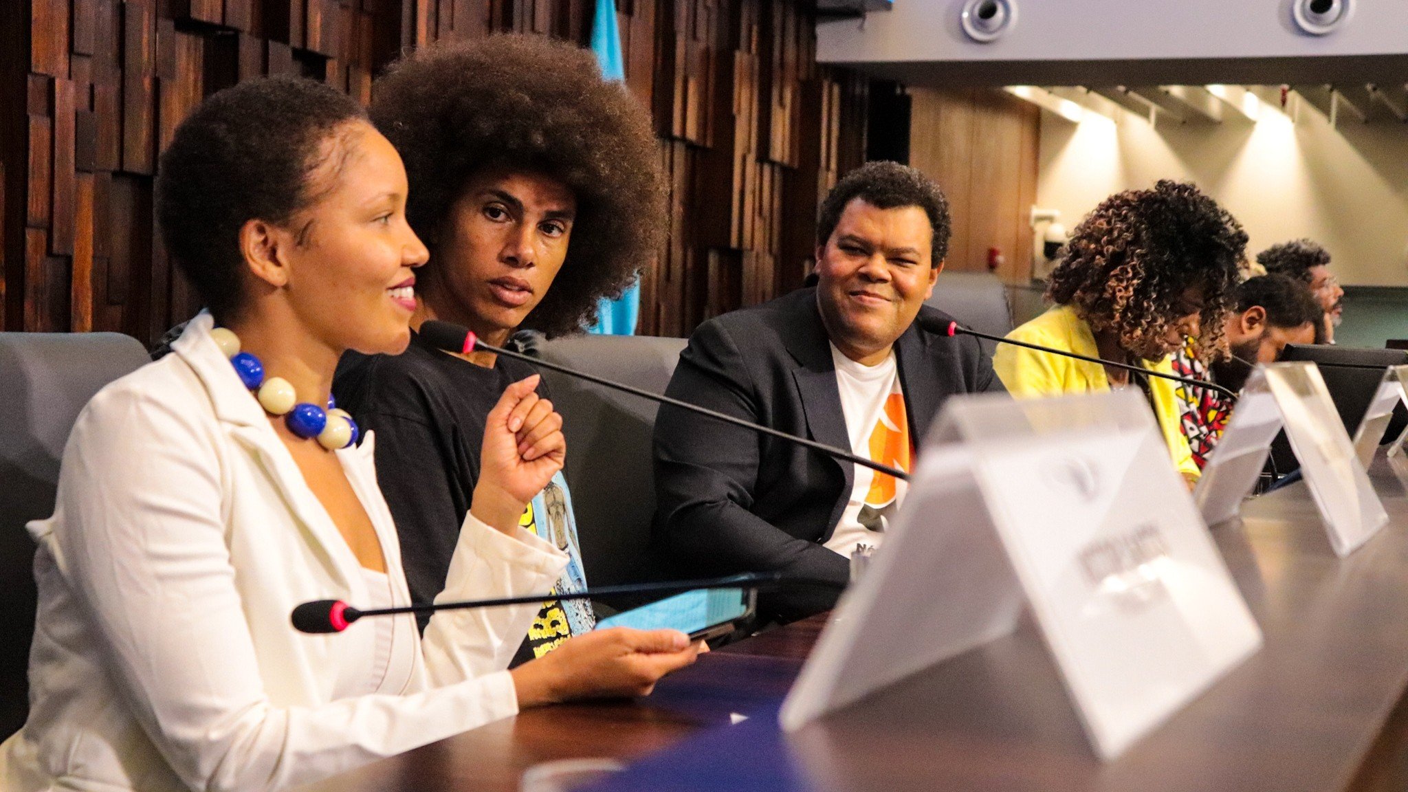 Babu Santana é homenageado em cerimônia na Alerj - ISTOÉ Independente