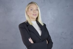 Atriz e influencer Gabi Lopes celebra novo momento na carreira - ISTOÉ ...