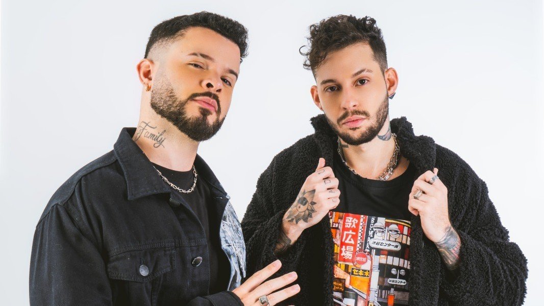 ‘Digital Baile’: Dupla Hitmaker lança primeiro EP da carreira - ISTOÉ ...