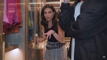 Flávia Pavanelli apresenta sua mansão com closet milionário e bolsa de ...