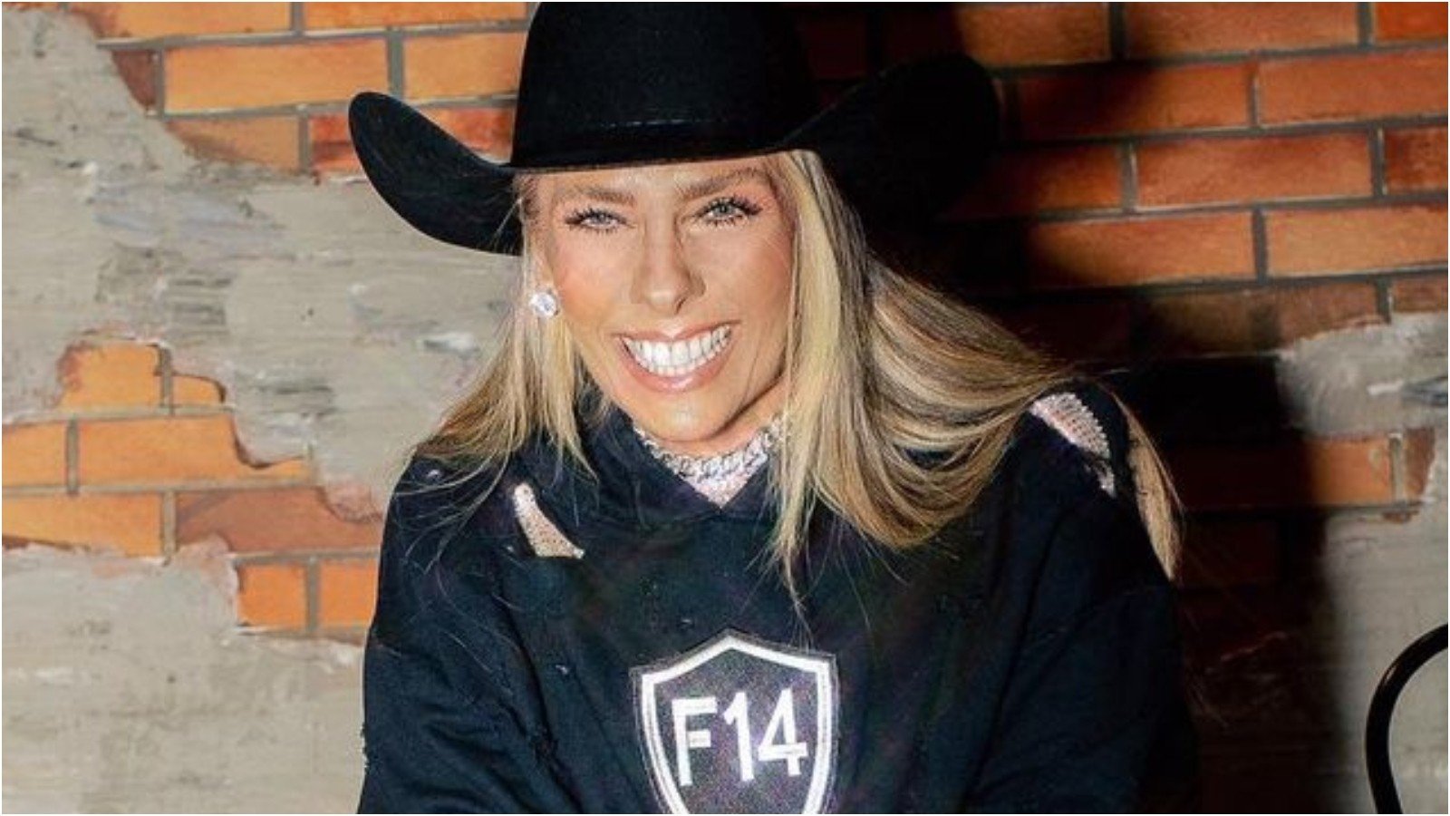 Adriane Galisteu dá spoilers de ‘A Fazenda 15’; reality tem estreia ...