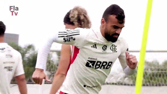 Mario Jorge comanda mais um treino tático no Ninho do Urubu - ISTOÉ ...