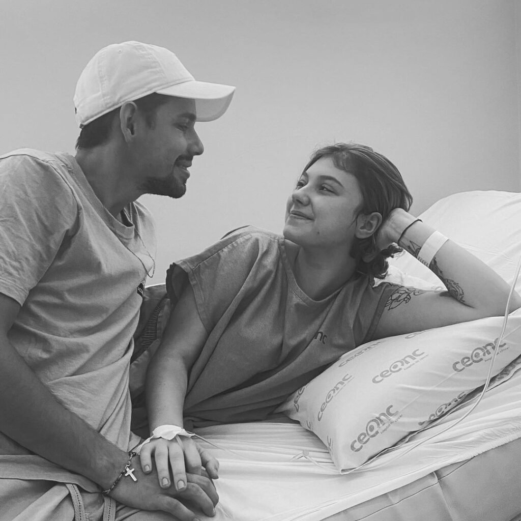 Quem é Isabel Veloso, influencer de 17 anos que precisou provar que ...