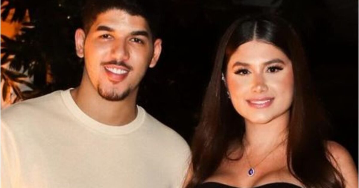 Após morte de caçula, Zé Vaqueiro e esposa doam roupinhas do bebê ...