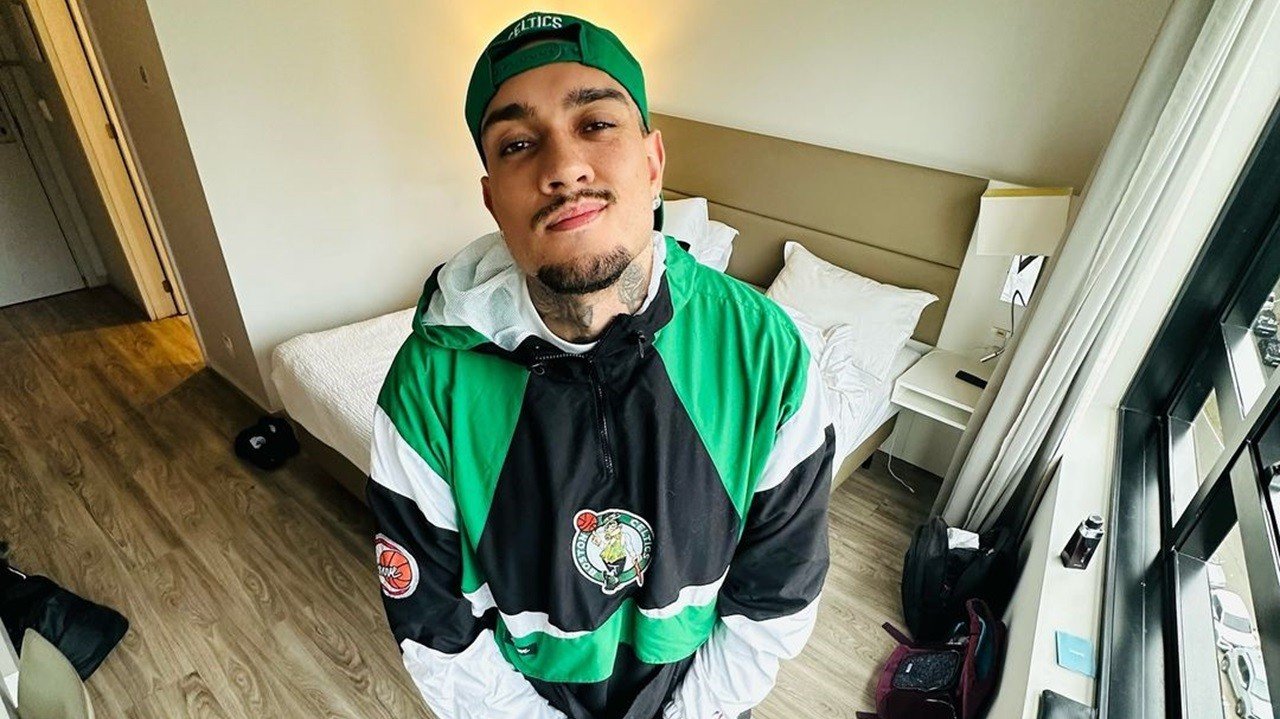 Após processo de emagrecimento, MC Binn fará cirurgias reparadoras ...