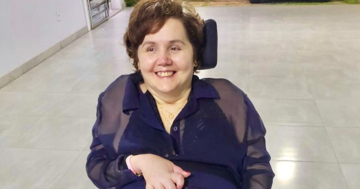 Morre Simony Garcia, ex-âncora e artista tetraplégica - ISTOÉ Independente