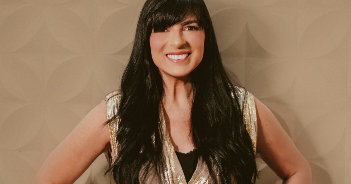 Após lançamento do projeto de 30 anos, Fernanda Brum aposta em música ...