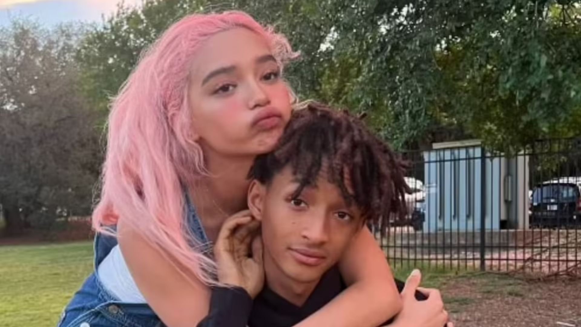 Filho de Will Smith é visto beijando influencer em Ibiza; namorada se manifesta - ISTOÉ Independente