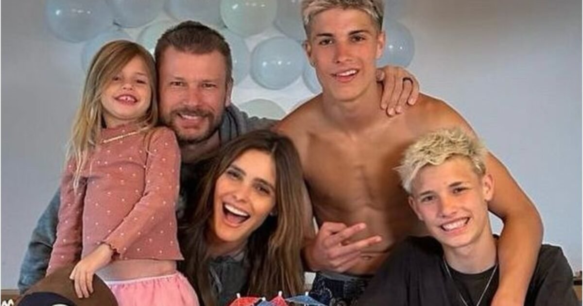 Fernanda Lima fala sobre estreia dos filhos em desfile e brinca: ‘Logo ...