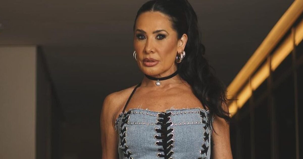 Scheila Carvalho impressiona internautas com remoção de procedimentos ...