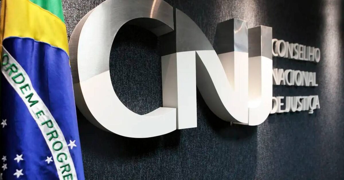 Corregedoria do CNJ estabelece limite de R$ 46,3 mil a penduricalhos de juízes - ISTOÉ Independente