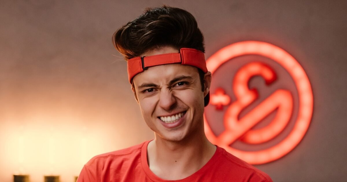 Enaldinho, o fenômeno nas telas e nas lojas - ISTOÉ Independente