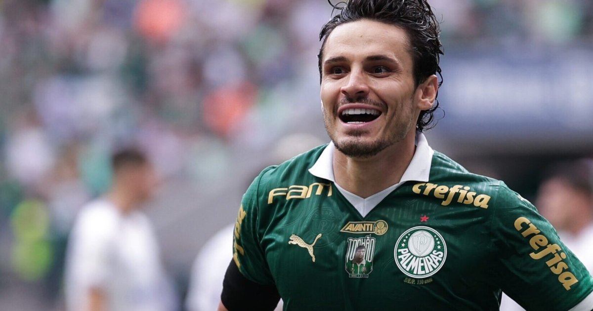 Raphael Veiga e Moreno voltam aos treinos no Palmeiras - ISTOÉ Independente