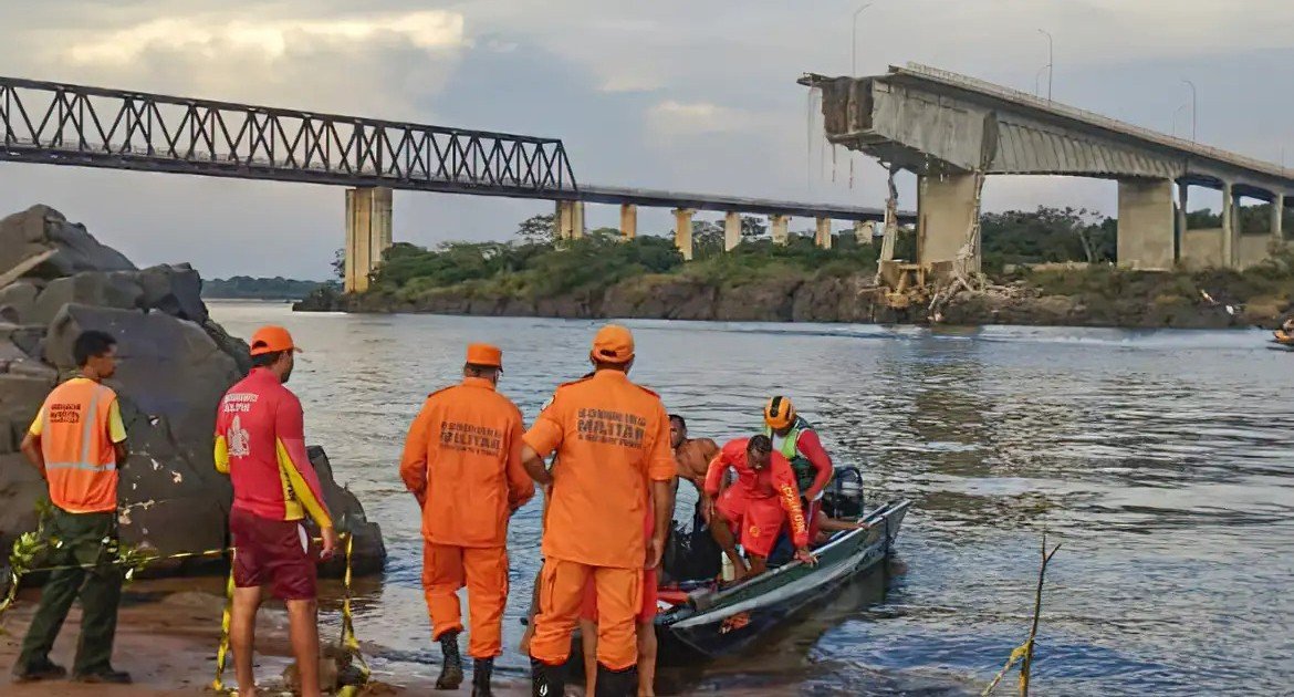 Vídeo: imagens mostram momento em que ponte desaba no Tocantins - ISTOÉ ... Vídeo: imagens mostram momento em que ponte desaba no Tocantins - ISTOÉ ...