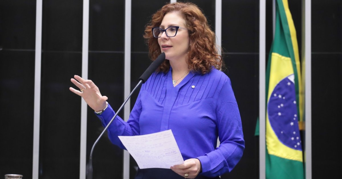 Carla Zambelli está na Itália, diz TV - ISTOÉ Independente