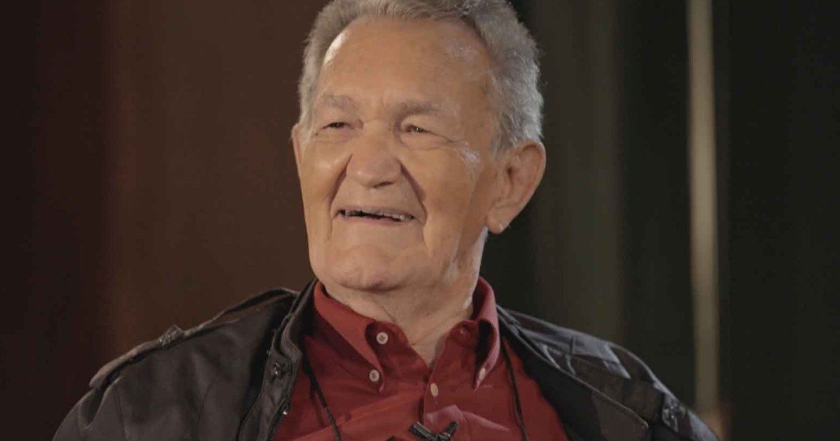 Morre Léo Batista, jornalista esportivo da Globo, aos 92 anos - ISTOÉ ...