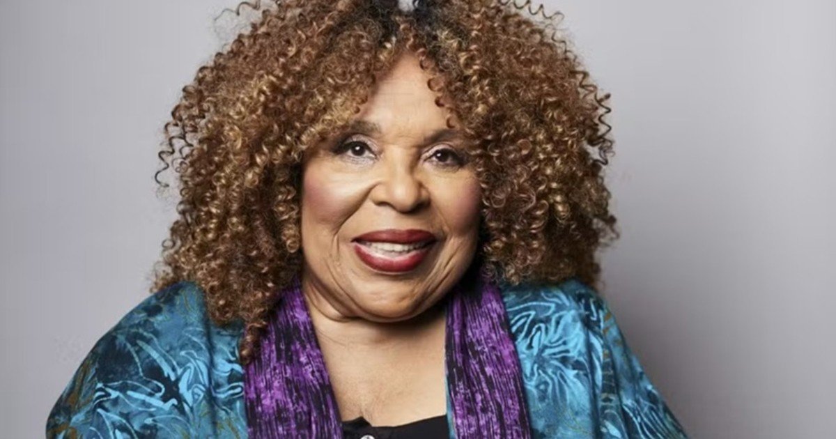 Relembre a carreira da cantora Roberta Flack, morta aos 88 anos - ISTOÉ ...