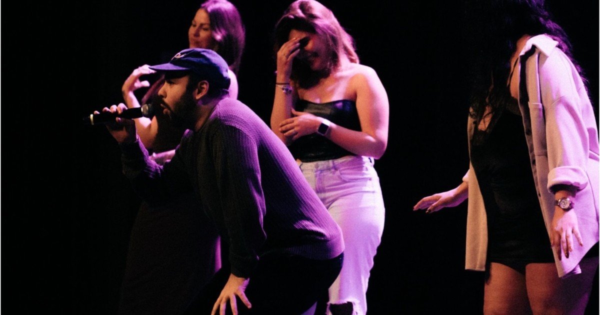 Raphael Ghanem faz história e leva 30 mil pessoas aos teatros em ...